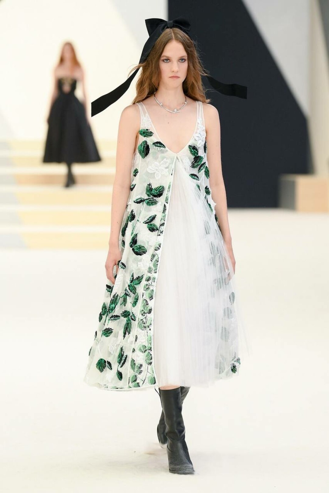 Chanel представили кутюрную коллекцию: твид и линия украшений ...